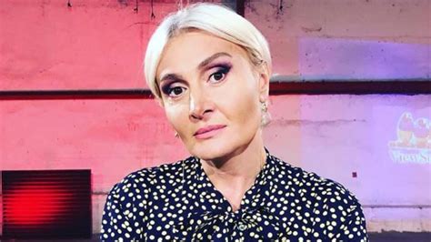 🎥ამ ვიდეოში თუ ხართ გეძებთ ნანუკა ჟორჟოლიანი მიმართვას ავრცელებს