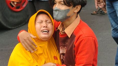 Pilihan Pembaca Pelajar Sma Kecelakaan Di Surabaya Dan Gadis Ditemukan Tewas