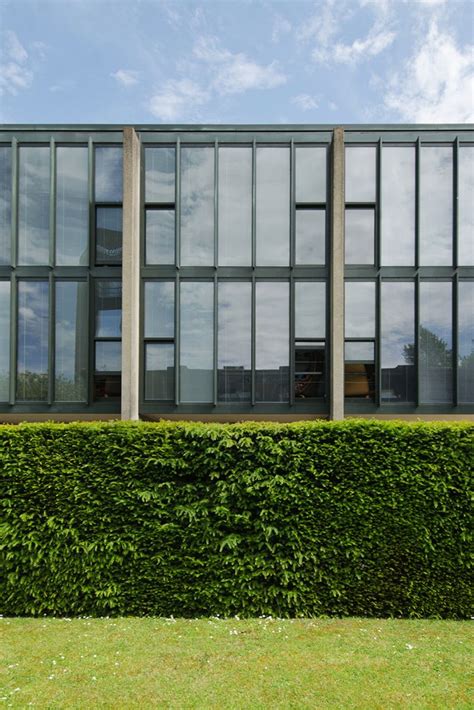 St Catherines College Oxford Histoglass