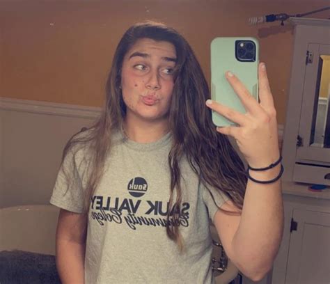 Breed Me Please Scrolller