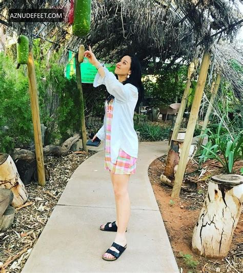 Nina Oyama Feet Aznudefeet Nina Oyama Feet Aznudefeet