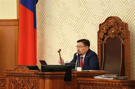 УИХ ын дэд даргаар Л Мөнхбаатарыг сонгов