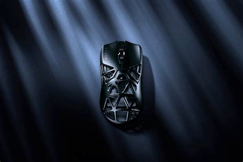 40만원짜리 무선 마우스 레이저 바이퍼 미니 시그니처 에디션 발표