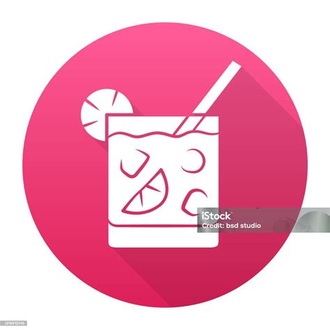 로우볼 유리 레드 플랫 디자인 롱 섀도우 글리프 아이콘의 칵테일 구식 텀블러에서 알코올 차가운 음료 얼음 감귤류 짚 슬라이스와 혼합 음료 벡터 실루엣 일러스트레이션 밀짚에