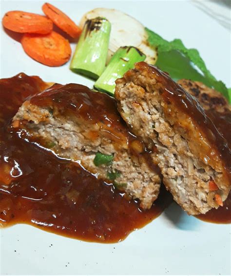 돼지고기 두부 스테이크