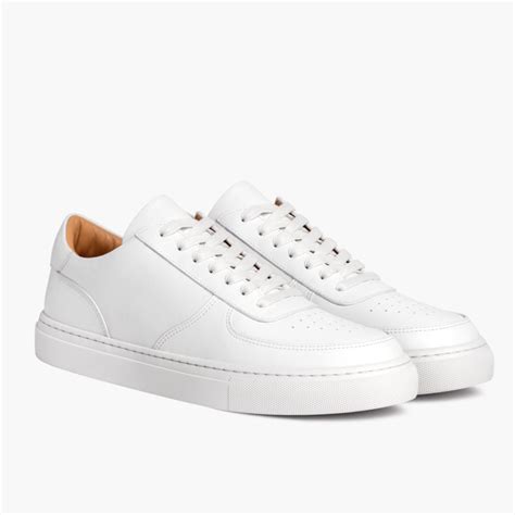 Mens Court Low Top Sneaker In White Leather Thursday