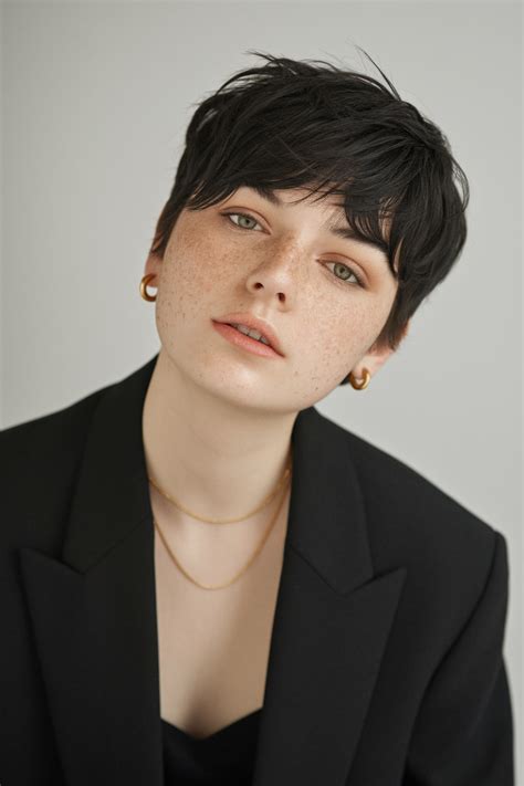 Stunning Cropped Pixie Haircuts For Women Short Textured Undercut