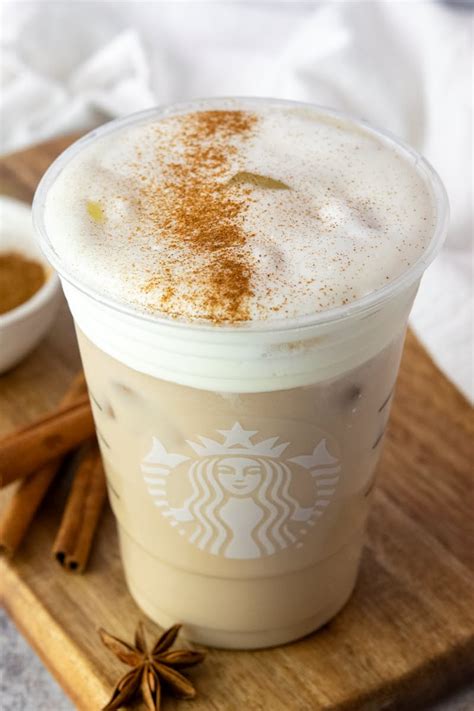 Homemade Starbucks Iced Chai Latte With Vanilla Sweet Cream Cold Foam