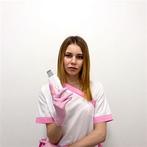 Як уберегти шкіру обличчя під час носіння маски поради косметологині з Рівного