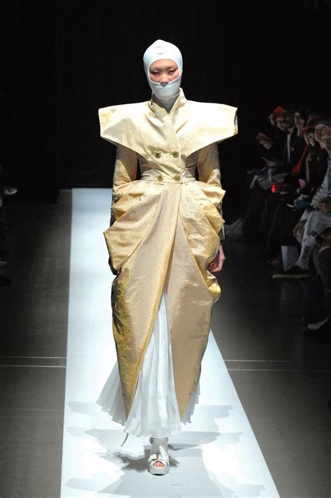 Indonesian Fashion Meets Tokyo Byvelvet And Norma Hauri Tokyo Indonesian Fashion