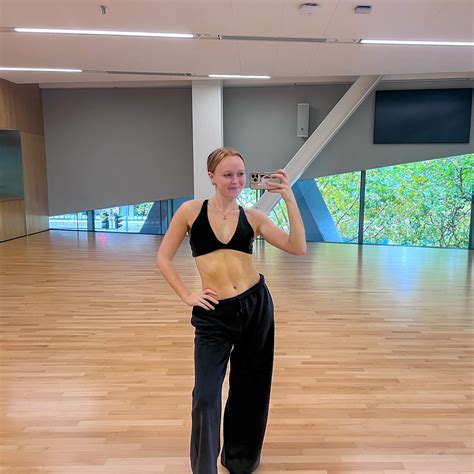Ashley Hook Ashhook • Instagram Photos And Videos