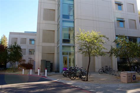 Uc Davis Campus Size