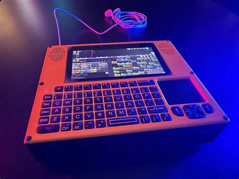 Cyberdeck Raspberry Pi 45 By Chrisicksix Makerworld Download Free