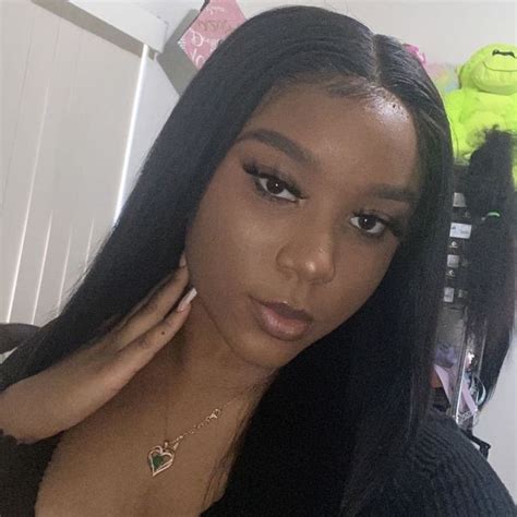 Amourramiyahh Threads Say More