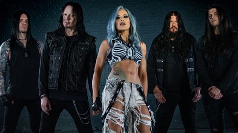 Watch Arch Enemy Debut New Song Liars And Thieves Live During Uk Tour
