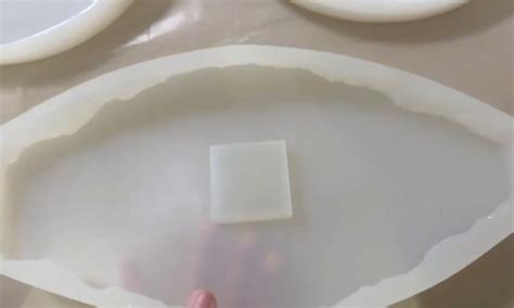 How To Embed Flowers Within Epoxy Resin Jhkl Resin