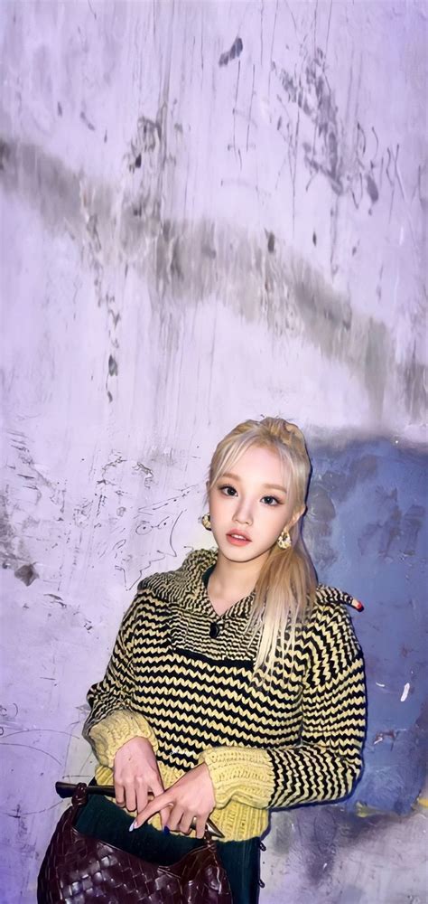 Yuqi Wallpaper Girl Wallpaper G Idle