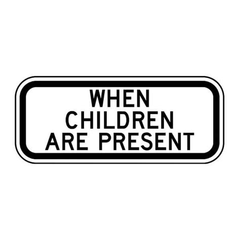 В присутствии детей дорожный знак ПДД США