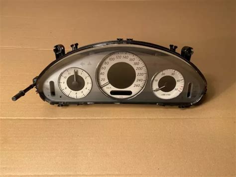Mercedes Benz W211 Classe E Combiné Instrument Compteur Tachymètre A2115405747 Eur 12554
