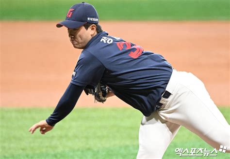 최강야구→2r 지명→1군 18g 등판롯데 좌완 영건의 다짐 부상 없이 최고의 결과 내야죠