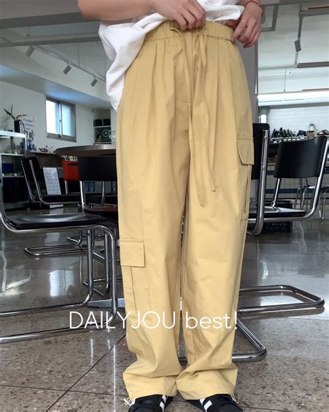 Dailyjou Best Made 에픽 카고 스트링 팬츠 3 Color 허리 전체 밴딩으로 사이즈 구애없이 착용 가능 흐느적거리지 않고 힘 있게 떨어지는