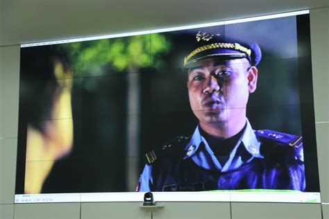 ឯកឧត្តមទេសរដ្ឋមន្ត្រី ស៊ុន ចាន់ថុល ទទួលជួយសំណេះសំណាលជាមួយតំណាងក្រុមហ៊ុនផលិតវីដេអូអប់រំ