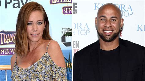 Kendra Wilkinson And Hank Baskett Settle Their Divorce Us Weekly