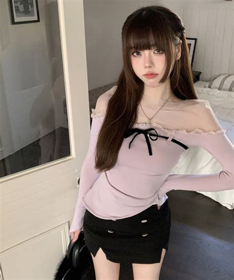 [당일출고] 러블리 키치룩 시스루 오프숄더 리본 티 에이블리