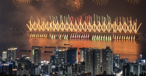 포토뉴스 2030부산세계박람회 유치기원 불꽃쇼