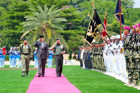 Panglima Tni Terima Kunjungan Menteri Pertahanan Ri Di Mabes Tni