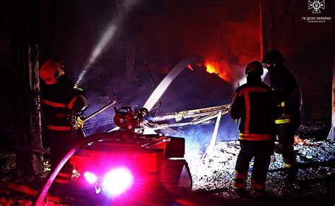 Пожежу на Київщині гасили роботами Вечірній Київ