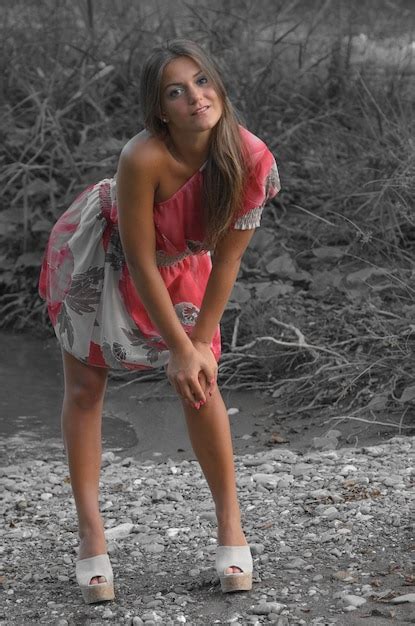 99 000 Sexy Teen Girls Nude Pictures