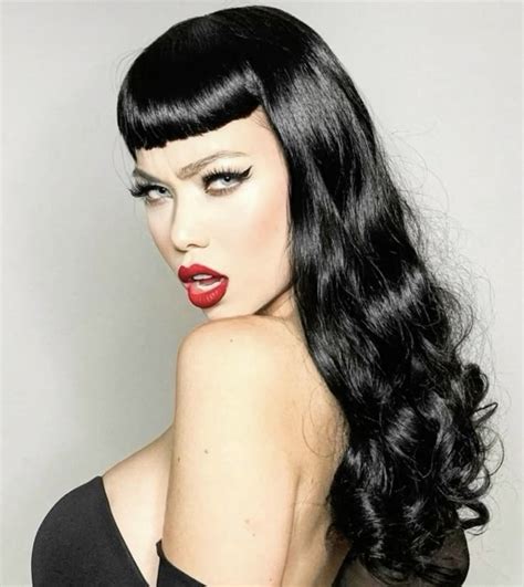Betty Page Hair Bettie Page Hairstyles Old Hollywood Hair Bangs
