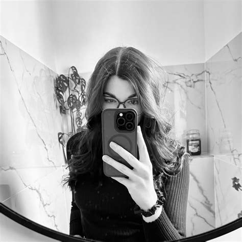 Lenka Rojková Lenca Rojkova On Threads