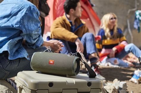 Jbl Debuts New Waterproof Bluetooth Speakers Channelnews