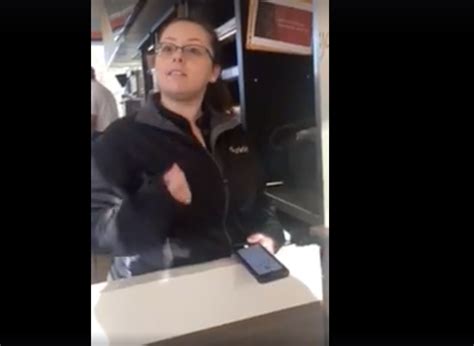 Dunkin Donuts Owner Calls Police On Woman Who Tries To Use Store S Free Wi Fi