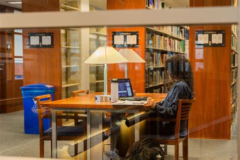 Libraries Help Adapt Open Education Resource Washu Libraries