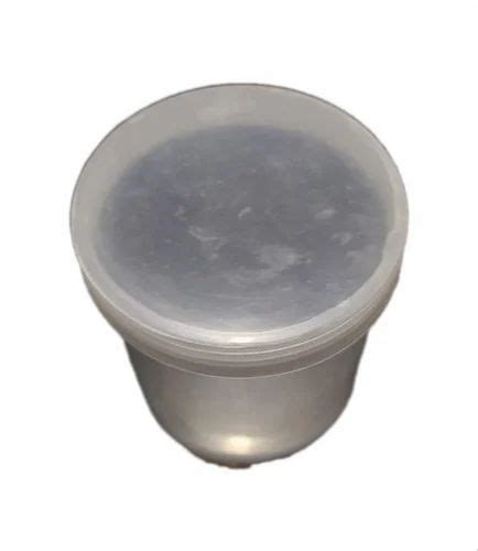 Plain Blue Cap Color 100gm Plastic Round Container For Cosmetic At