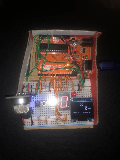 smoke and carbon monoxide detector using arduino the mq2 gas sensor