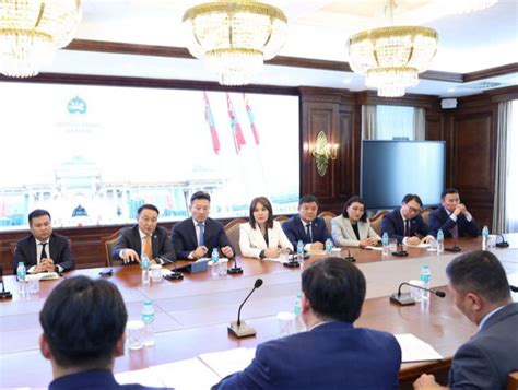 Д Амарбаясгалан Худалдаа аж үйлдвэрийн танхимын тухай хуулийн