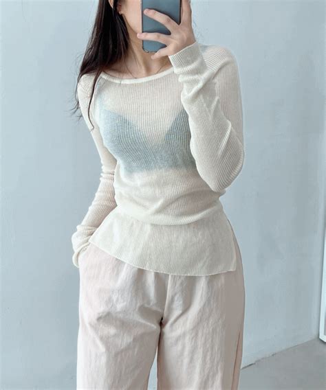 당일출고🚀[여리핏 남심저격] 입술넥 밑단 트임 시스루 긴팔 롱 니트 Nt 에이블리