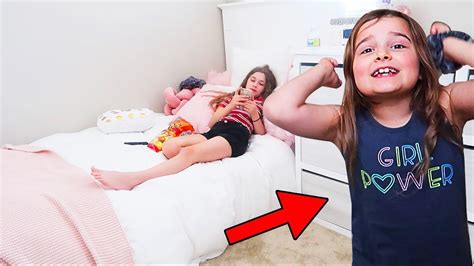 Ignoring My Little Sister For 24 Hours Jkrew Youtube