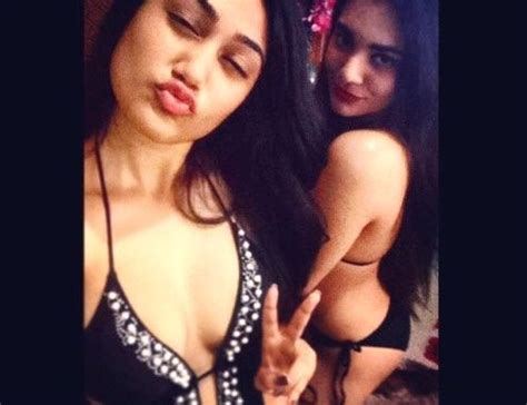 Damn Hot Bangalore Mba Student Nude Leaked Photos Indian Nude Girls