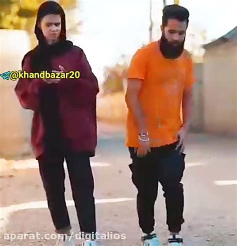 دختر خنگ جذاب هست ولی نه اینقدر