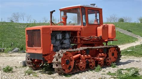 Трактор ДТ-75 технические характеристики описание.