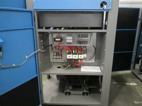 เครื่องอัดอากาศแบบสกรูกระบอกสูบบวกน้ำมันเครื่องที่ไหลผ่าน 2 3 Ppm