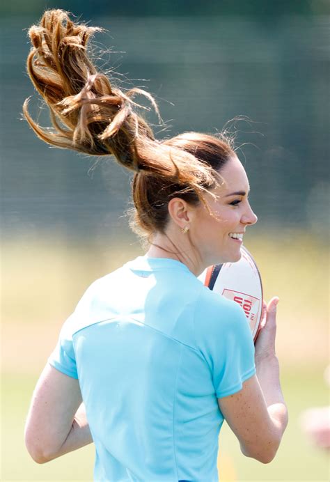 Kate Middletons Sporty Ponytail Defies Gravity See Photos Allure