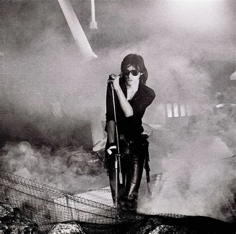 𝖘𝖆𝖑𝖛𝖎𝖆𝖘𝖕𝖎𝖓𝖊 Sisters Of Mercy Andrew Eldritch Goth Bands