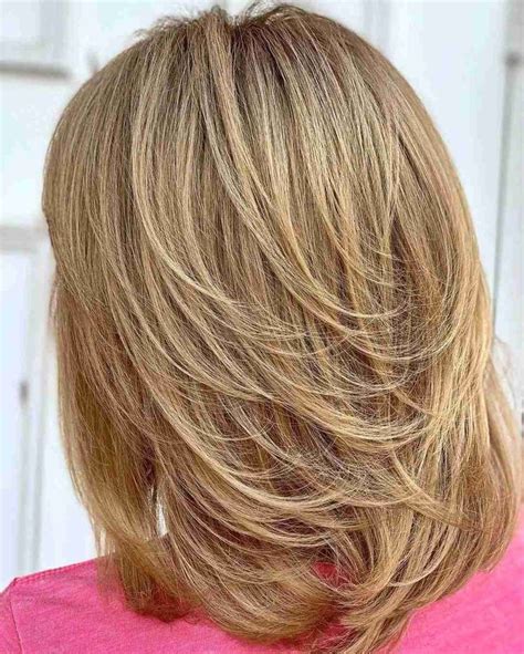 20 Prettiest Shoulder Length Hairstyles With Layers