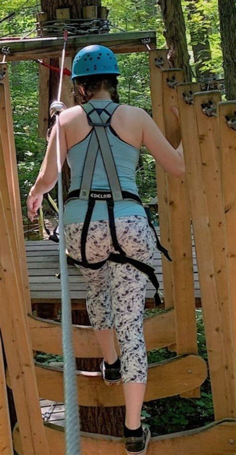 Trin Rope Bridge Male43can